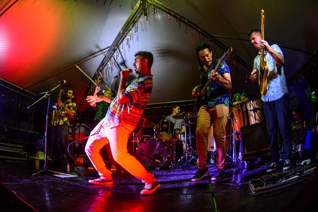 Bloco Groove na Cabeça e Banho da Dorothy são opções neste Carnaval
