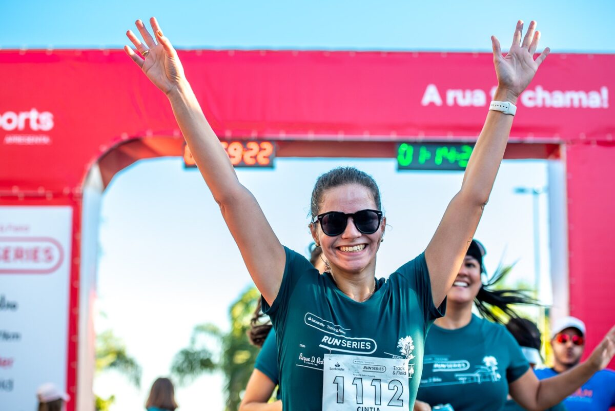 Parque Dom Pedro recebe o Santander Track&Field Run Series com meia ...